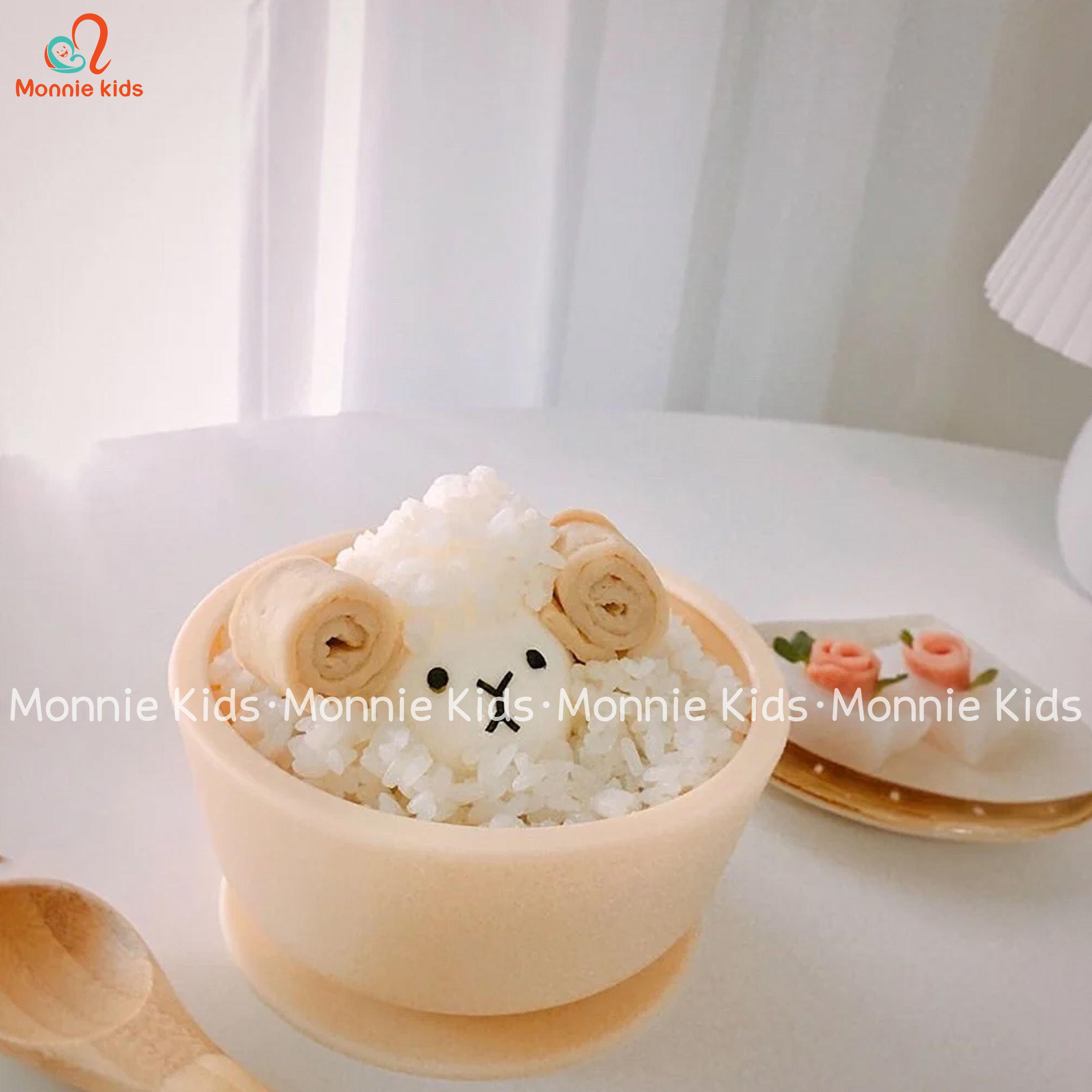 BÁT ĂN DẶM SILICONE ĐẾ HÍT MODU’I – Monnie Kids – Chuỗi Cửa Hàng Đồ Sơ ...